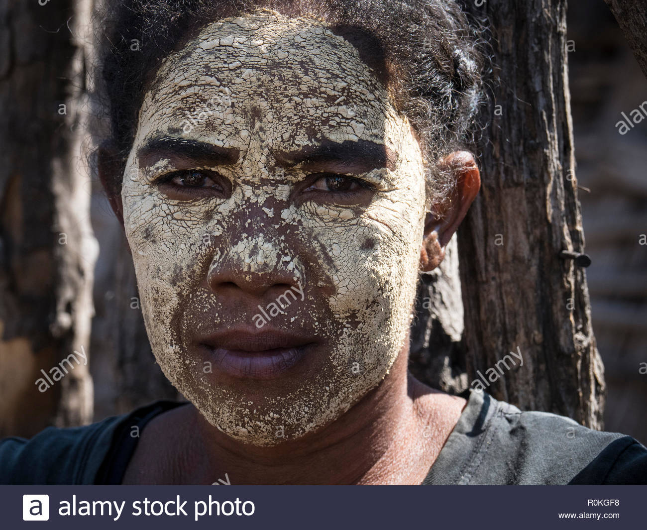 Madagascar Woman Face Stock Photos & Madagascar Woman Face Stock Images ...