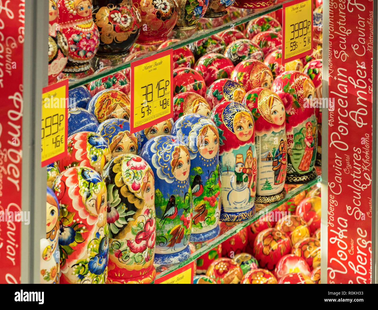 Matryoshka hi-res stock photography and images - Alamy