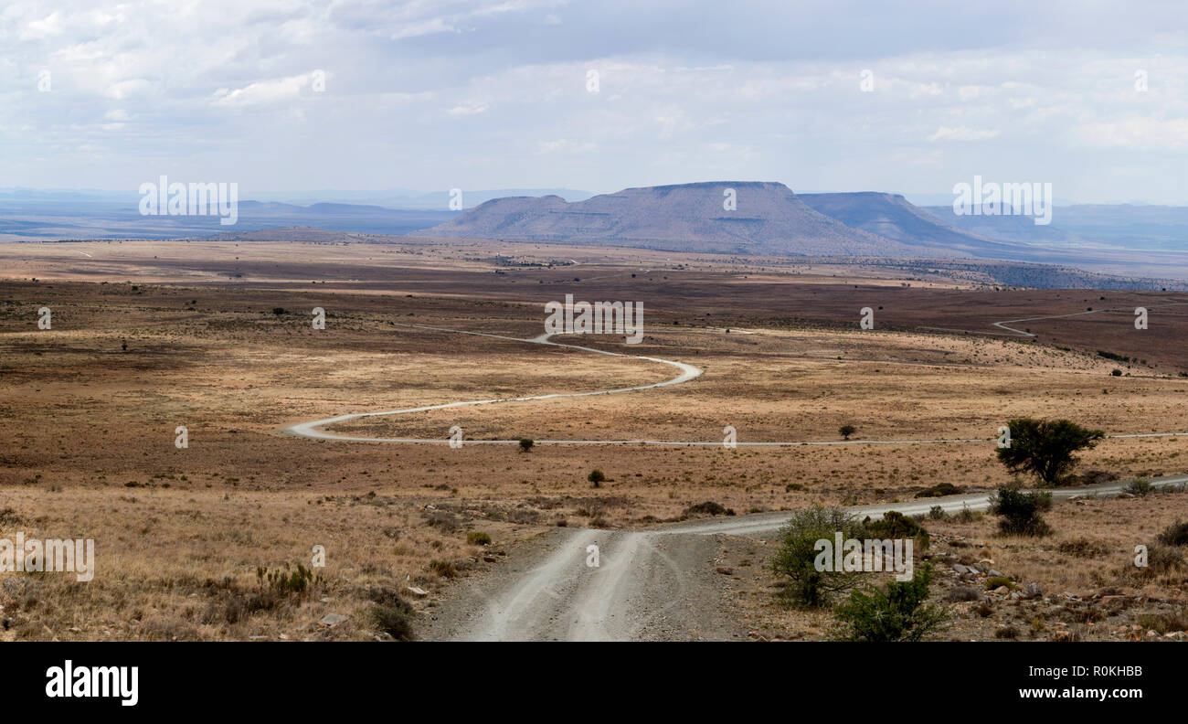 Open plains hi-res stock photography and images - Alamy