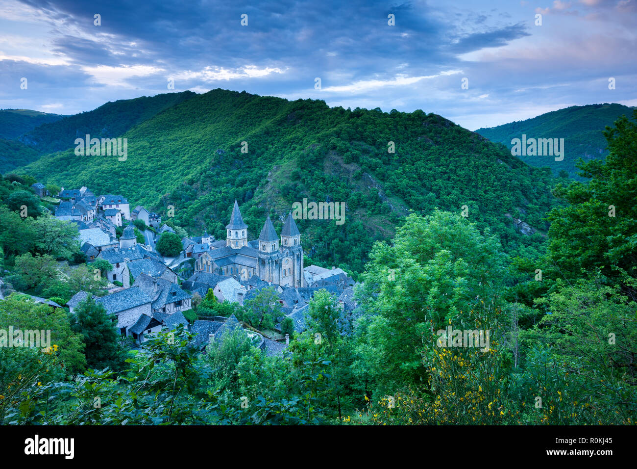 Village Conques Stock Photos & Village Conques Stock Images - Alamy