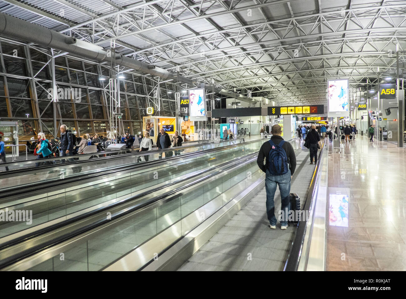 Transfer terminals hi-res stock photography and images - Alamy