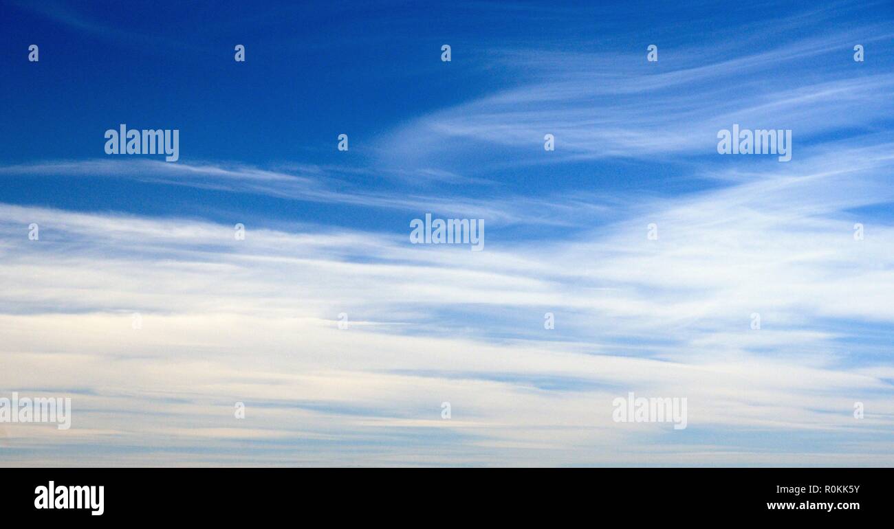 Smooth clouds hi-res stock photography and images - Alamy