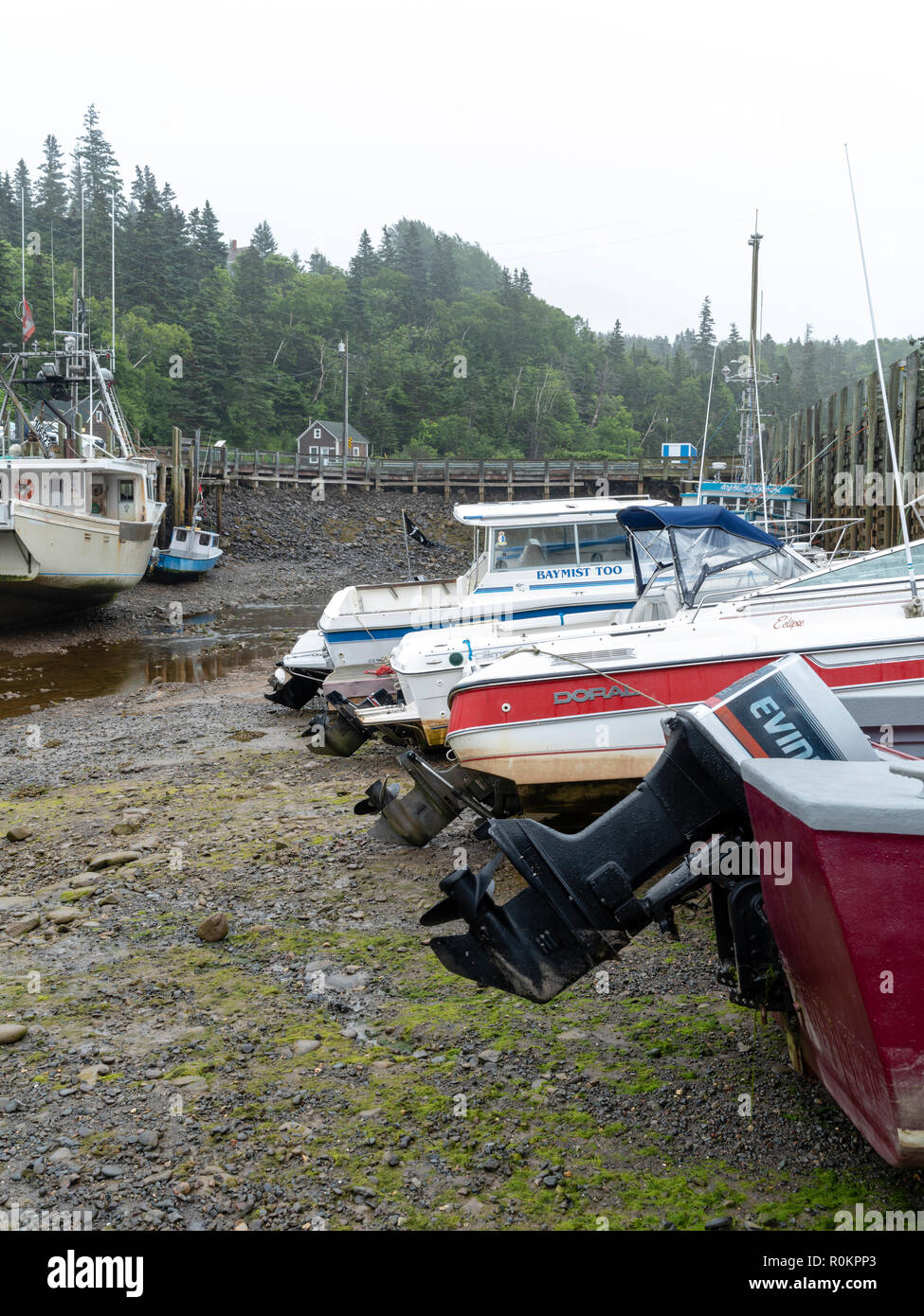 Halls Harbour Stock Photos & Halls Harbour Stock Images - Alamy