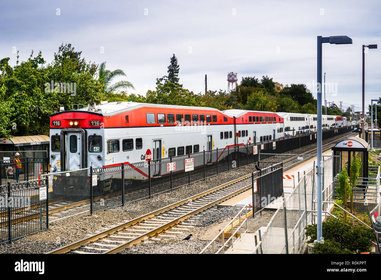 October 31, 2018 Sunnyvale/CA/USA - Caltrain stopped at the Sunnyvale ...