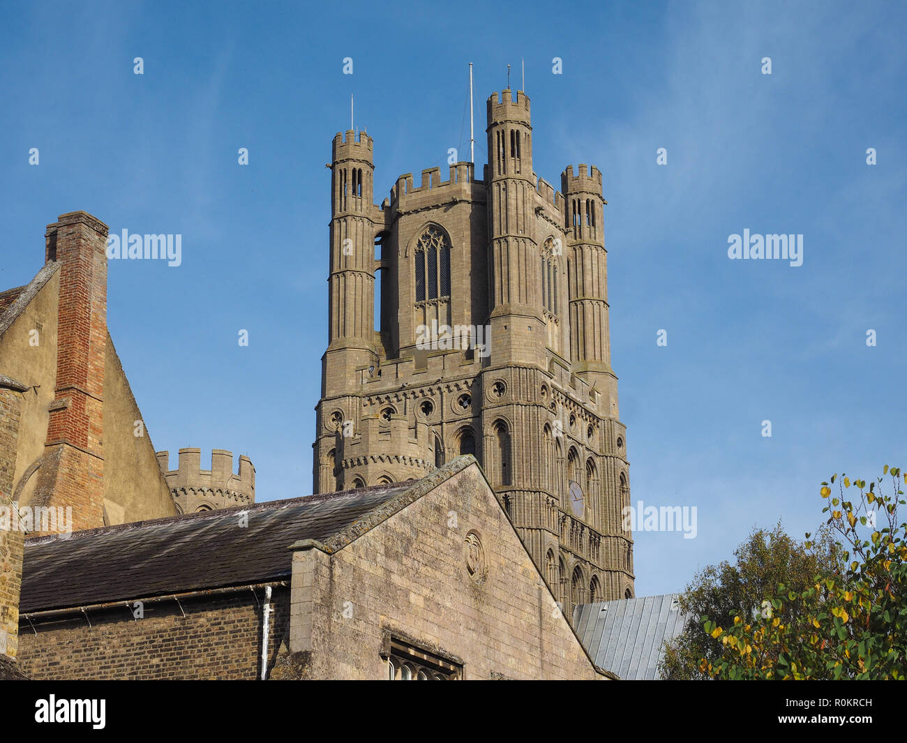Church of st etheldreda and st peter hi-res stock photography and images - Alamy