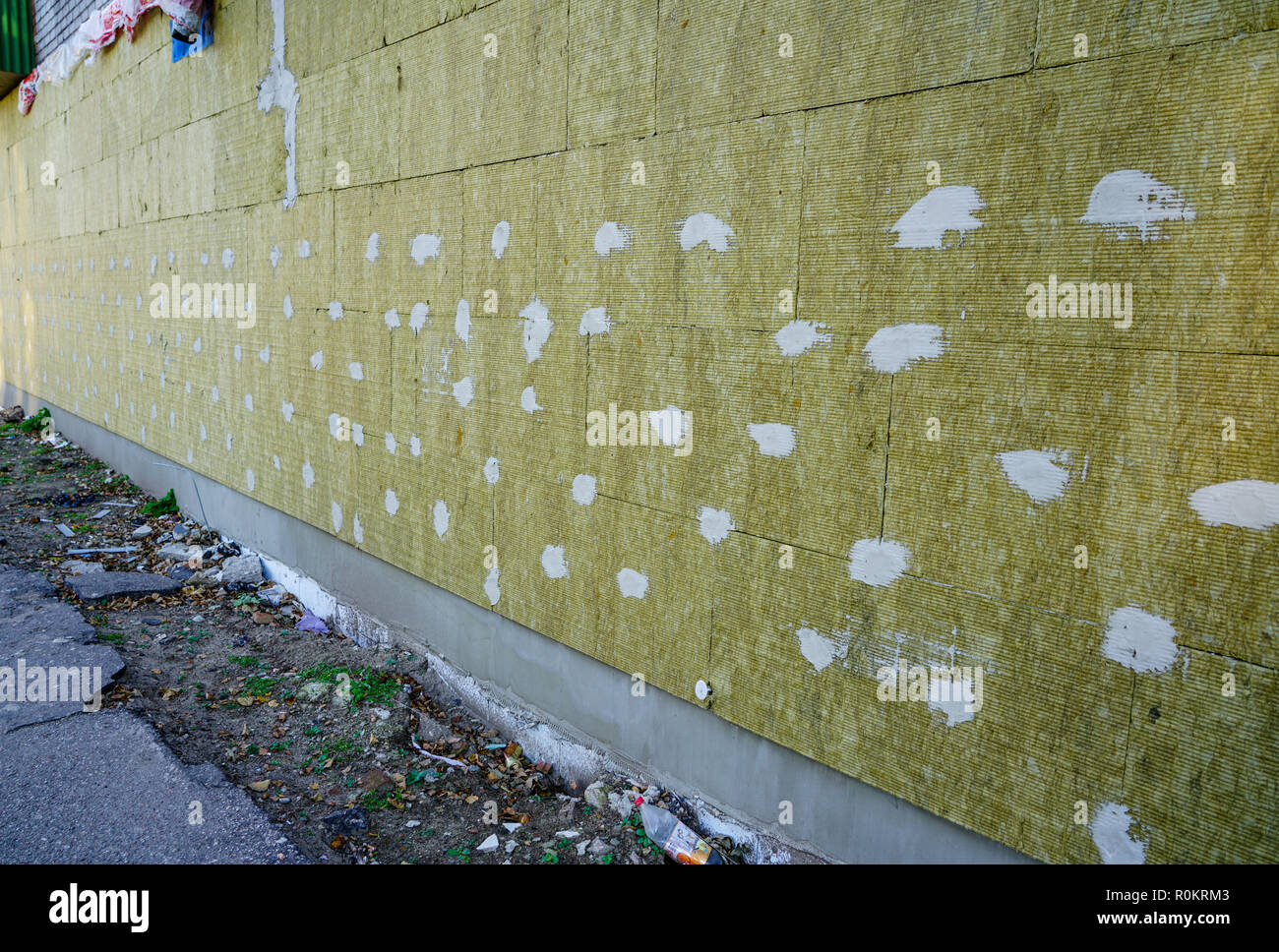 thermal insulation of the building facade, energy-saving technologies ...