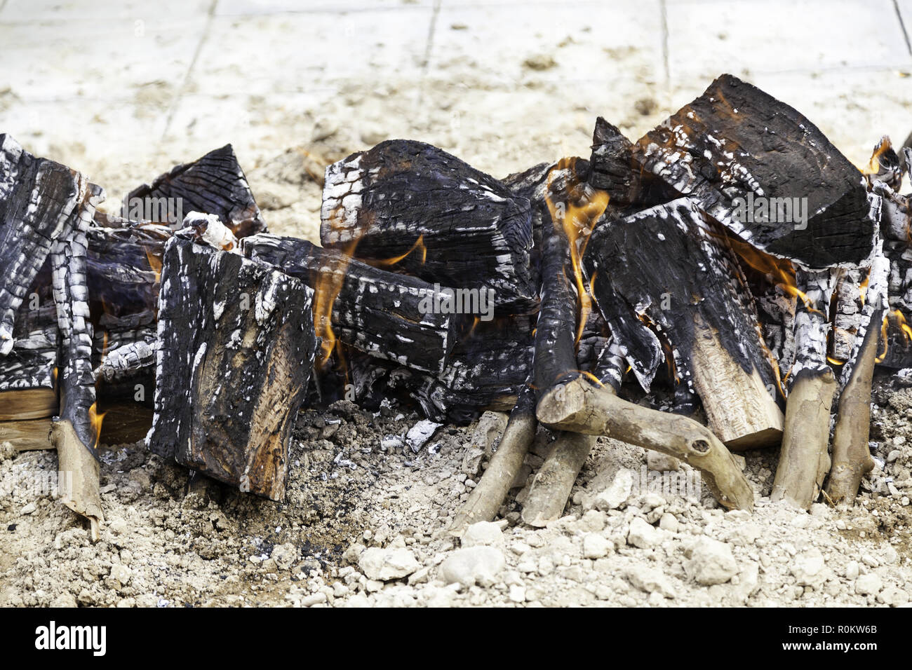 Carbon burning wood, coal burning detail BBQ, heat and fire Stock Photo ...