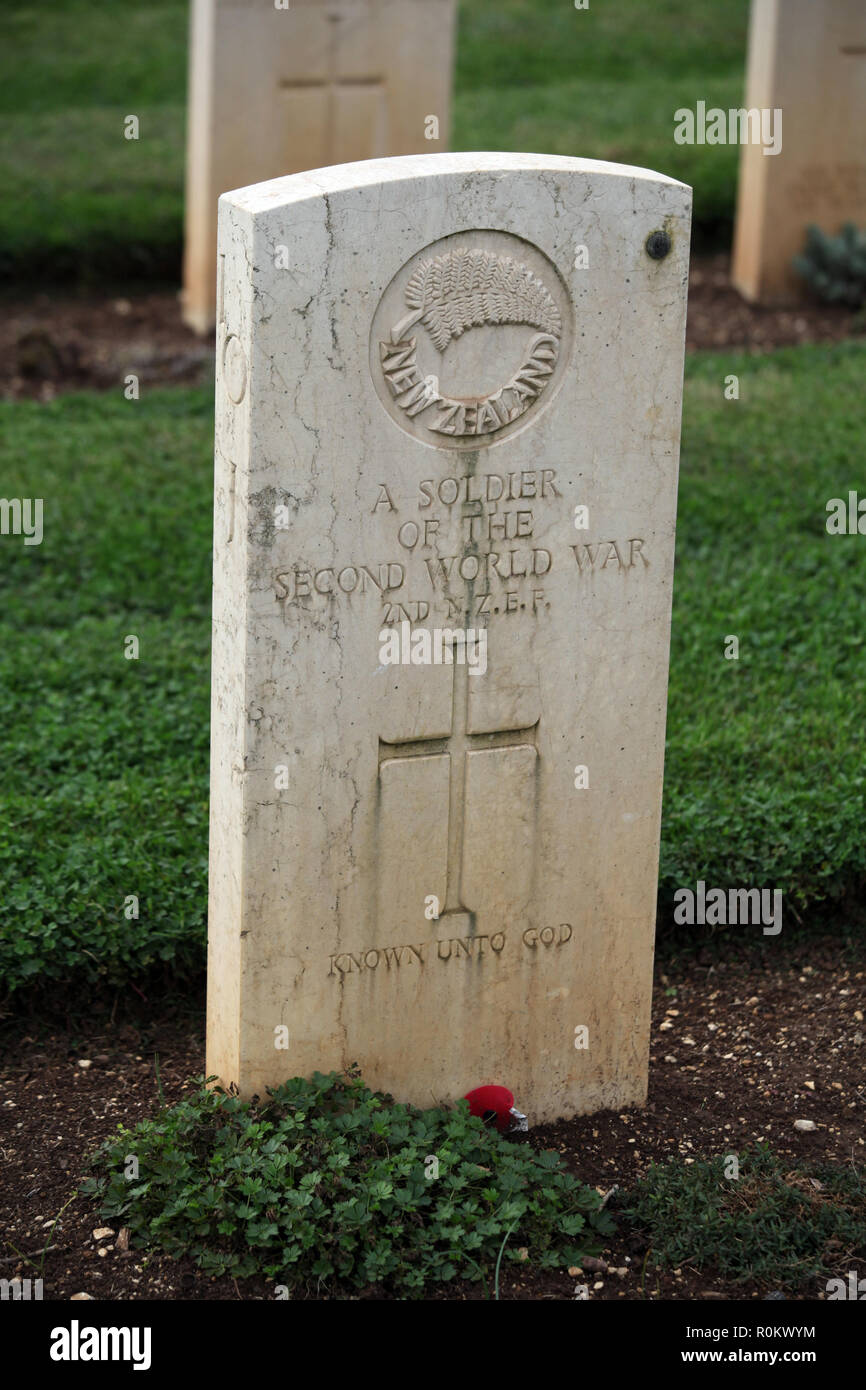 Anzac War Graves High Resolution Stock Photography and Images - Alamy