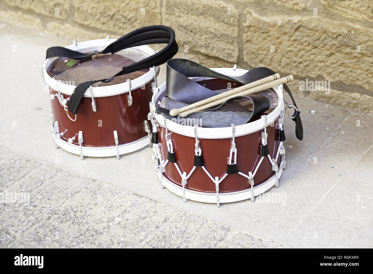 Street art band culture horizontal hi-res stock photography and images ...