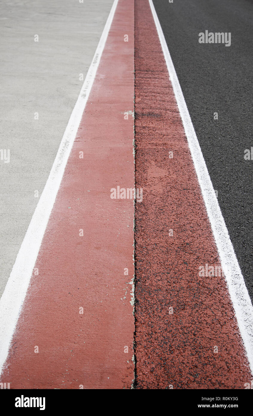 Asphalt racing circuit, detailed texture asphalt road background Stock ...