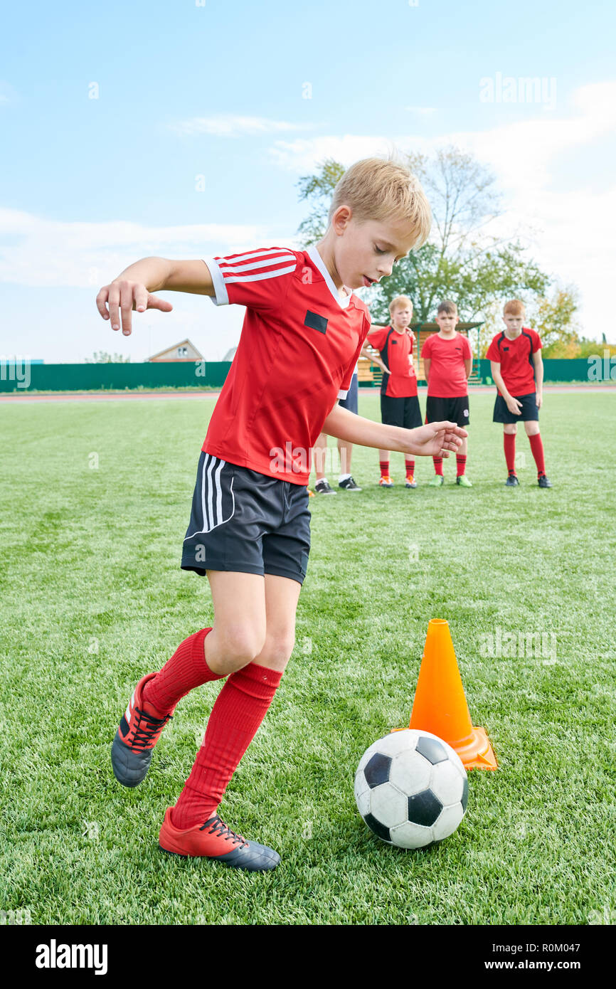 Pe exercises hi-res stock photography and images - Alamy