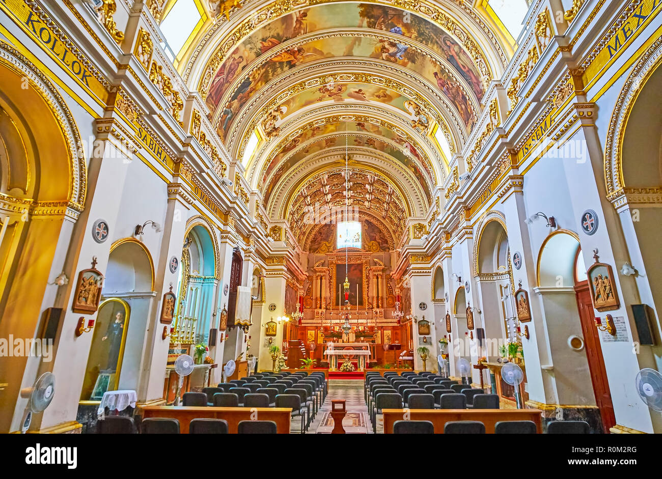 VICTORIA, MALTA - JUNE 15, 2018: The richly decorated interior of ...