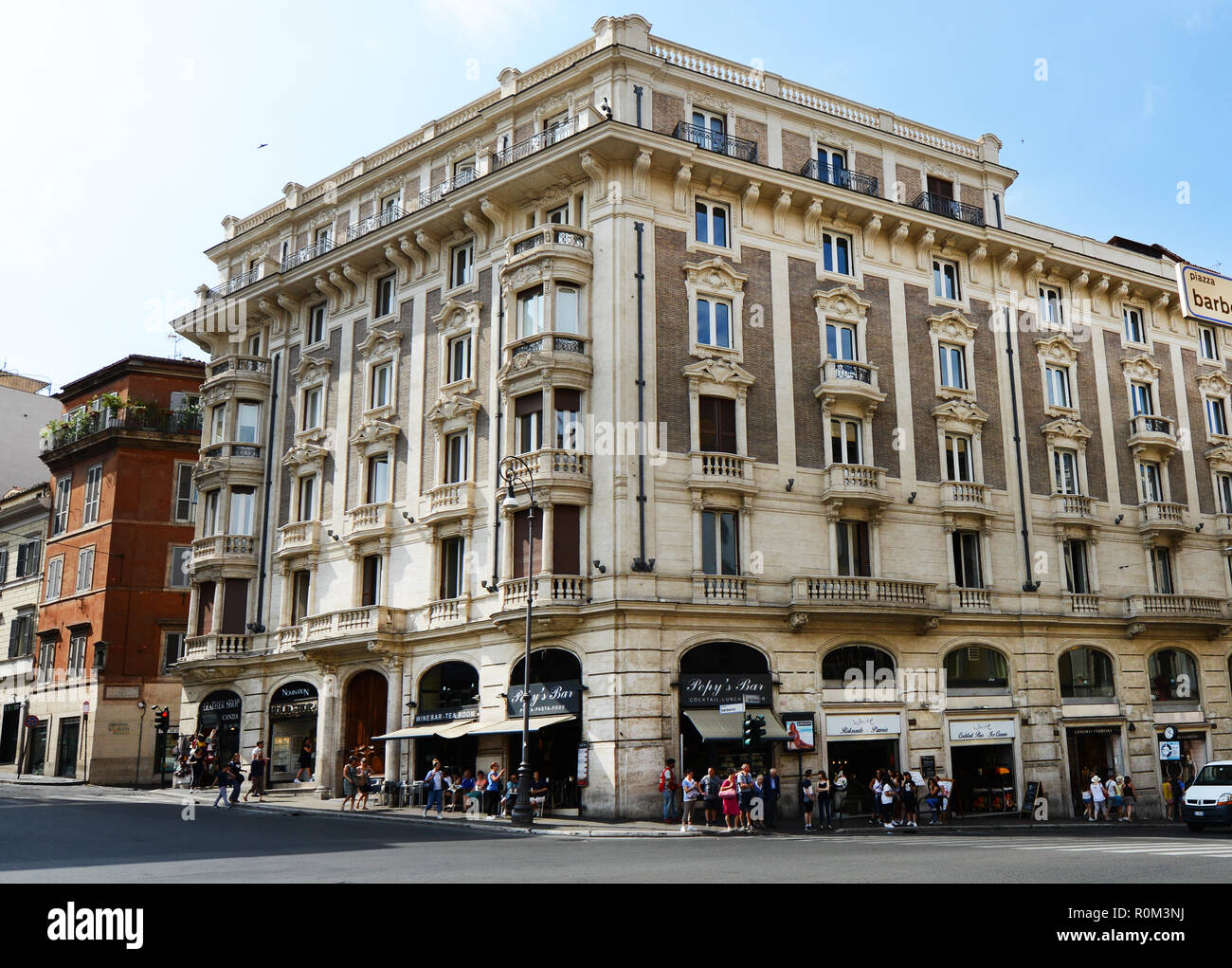 Piazza Barberini High Resolution Stock Photography and Images - Alamy