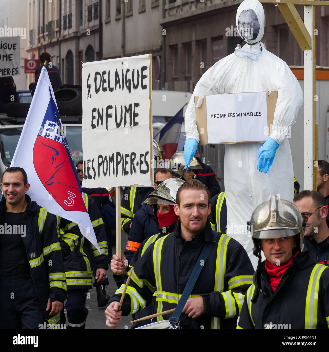 Hundreds of angry firefighters march in Lyon, France Stock Photo - Alamy