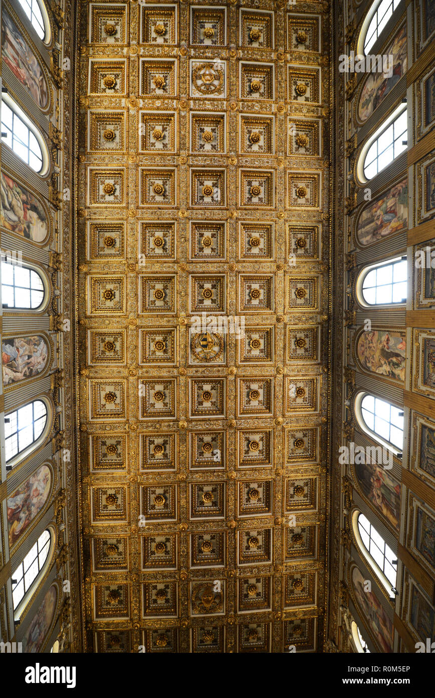 Saint mary major basilica hi-res stock photography and images - Alamy