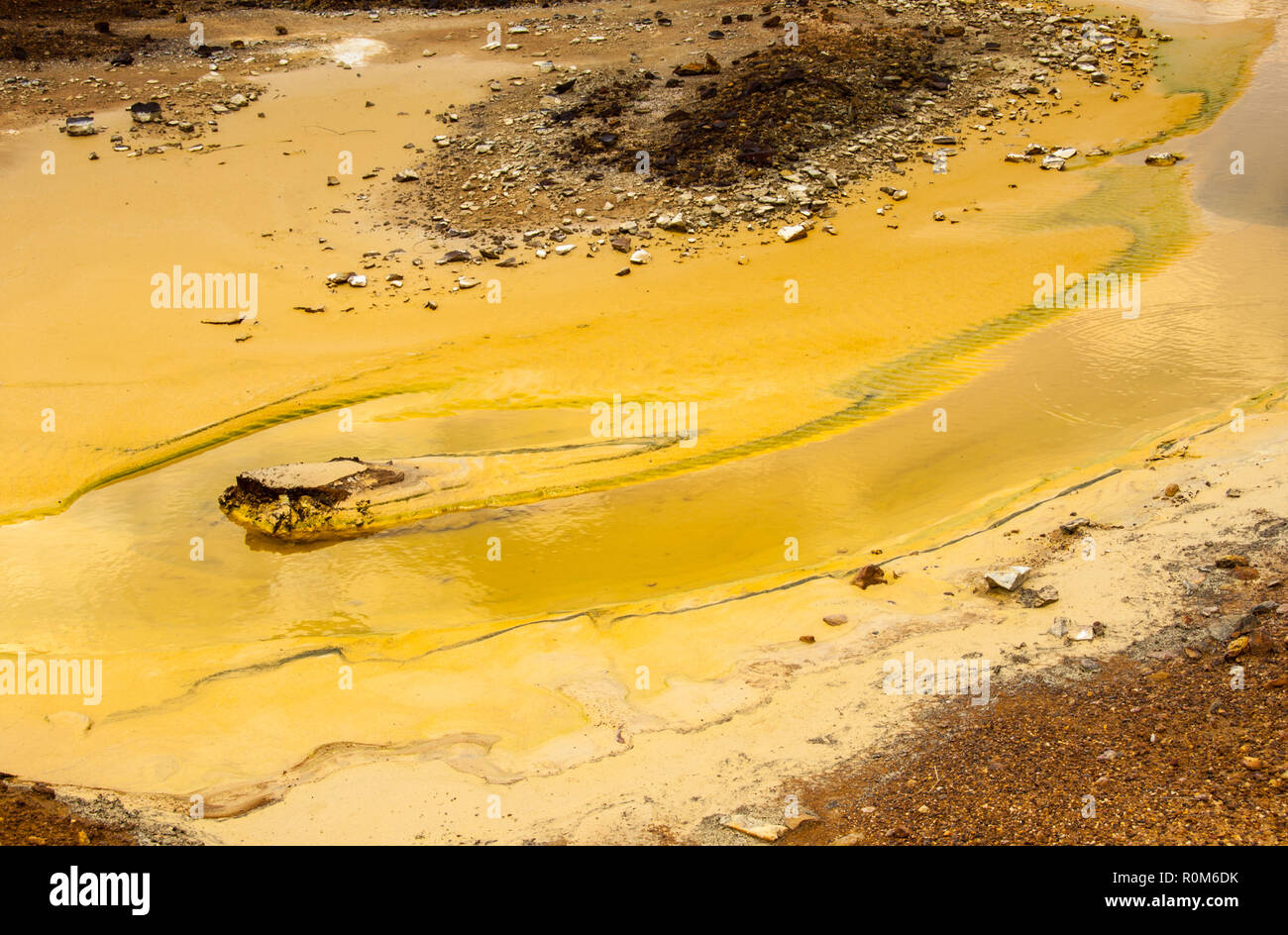 Mine dump south africa hi-res stock photography and images - Alamy
