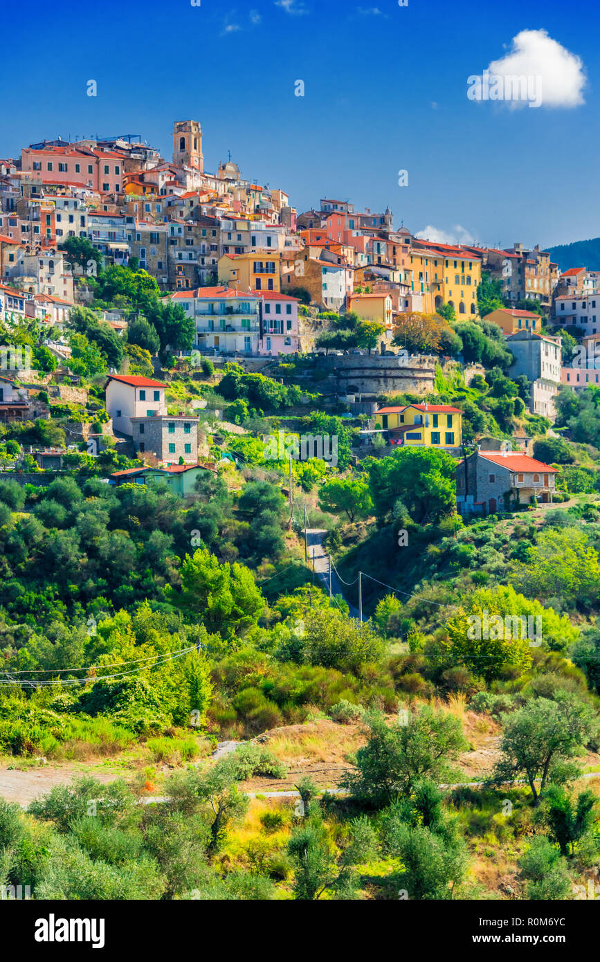 Village of perinaldo hi-res stock photography and images - Alamy