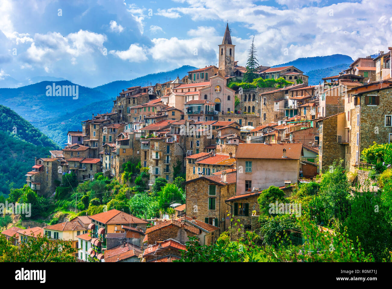 Apricale hi-res stock photography and images - Alamy