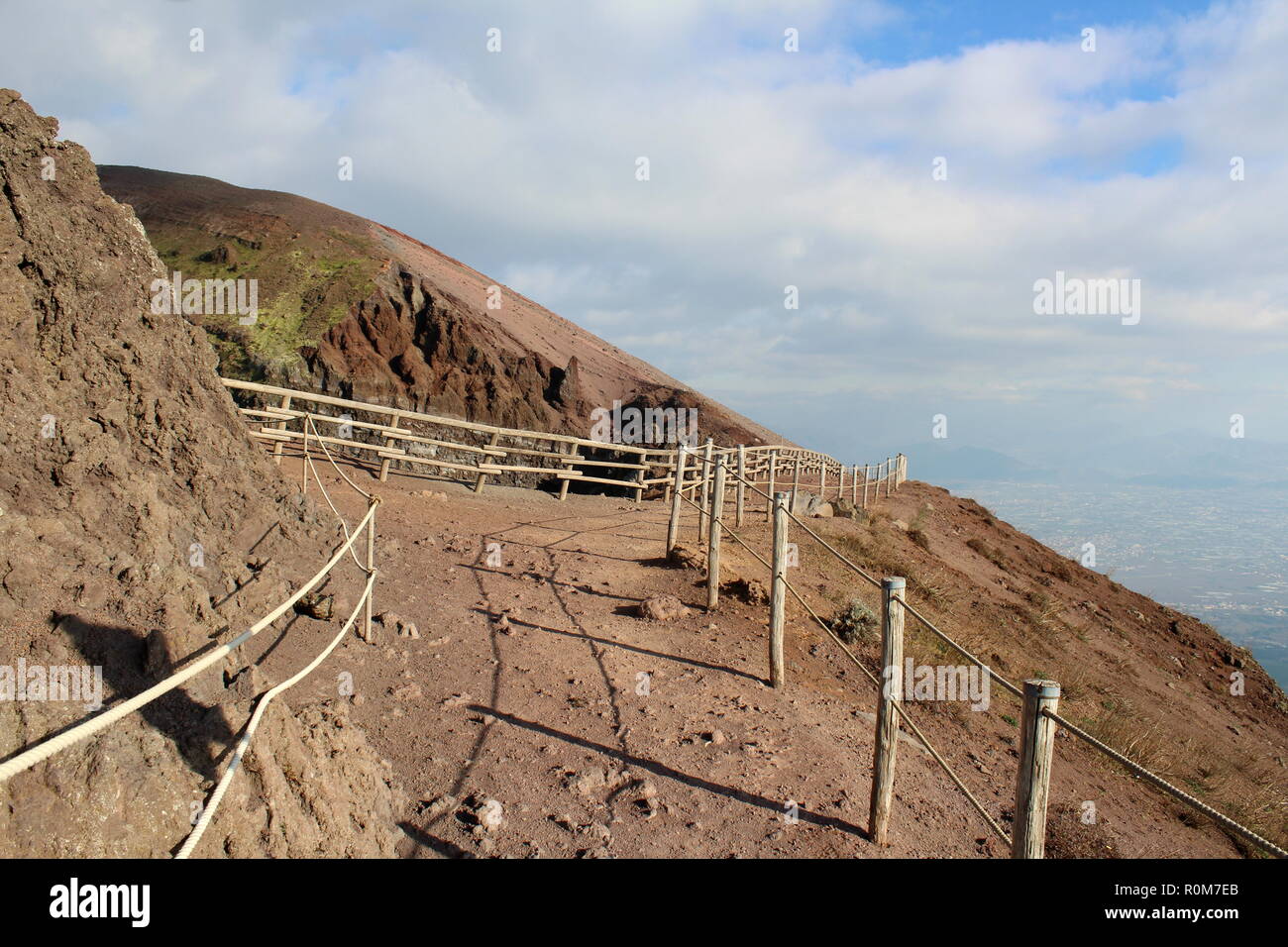 Mount vesuvius from pompeii hi-res stock photography and images - Alamy