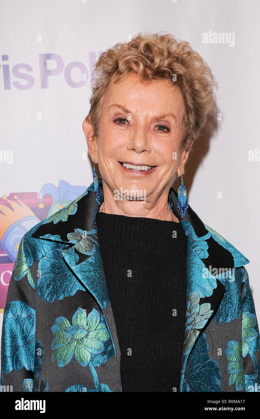 New York, USA. 5th Nov 2018. Dena Hammerstein attends the 2018 Only ...