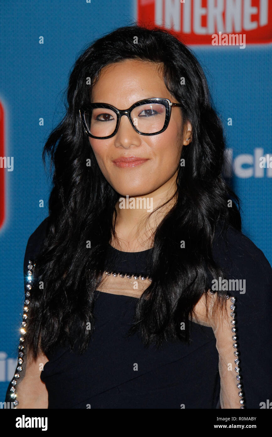 Ali wong hi-res stock photography and images - Alamy