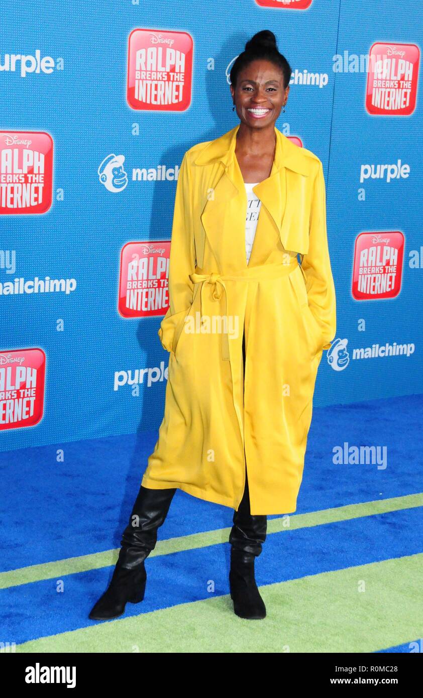 Los Angeles, USA. 5th Nov 2018. Actress Adina Porter attends Walt ...