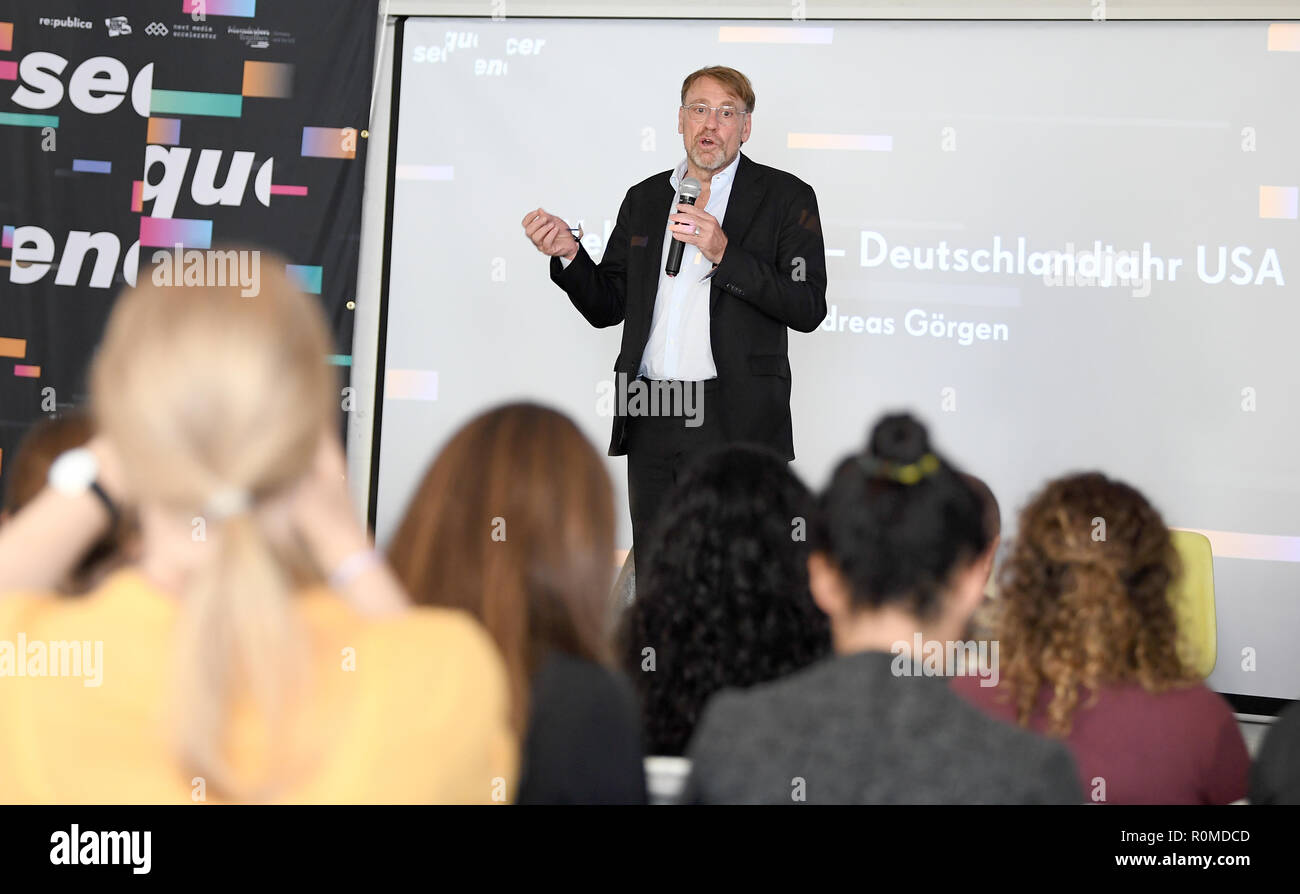 Digital sequencer hi-res stock photography and images - Alamy