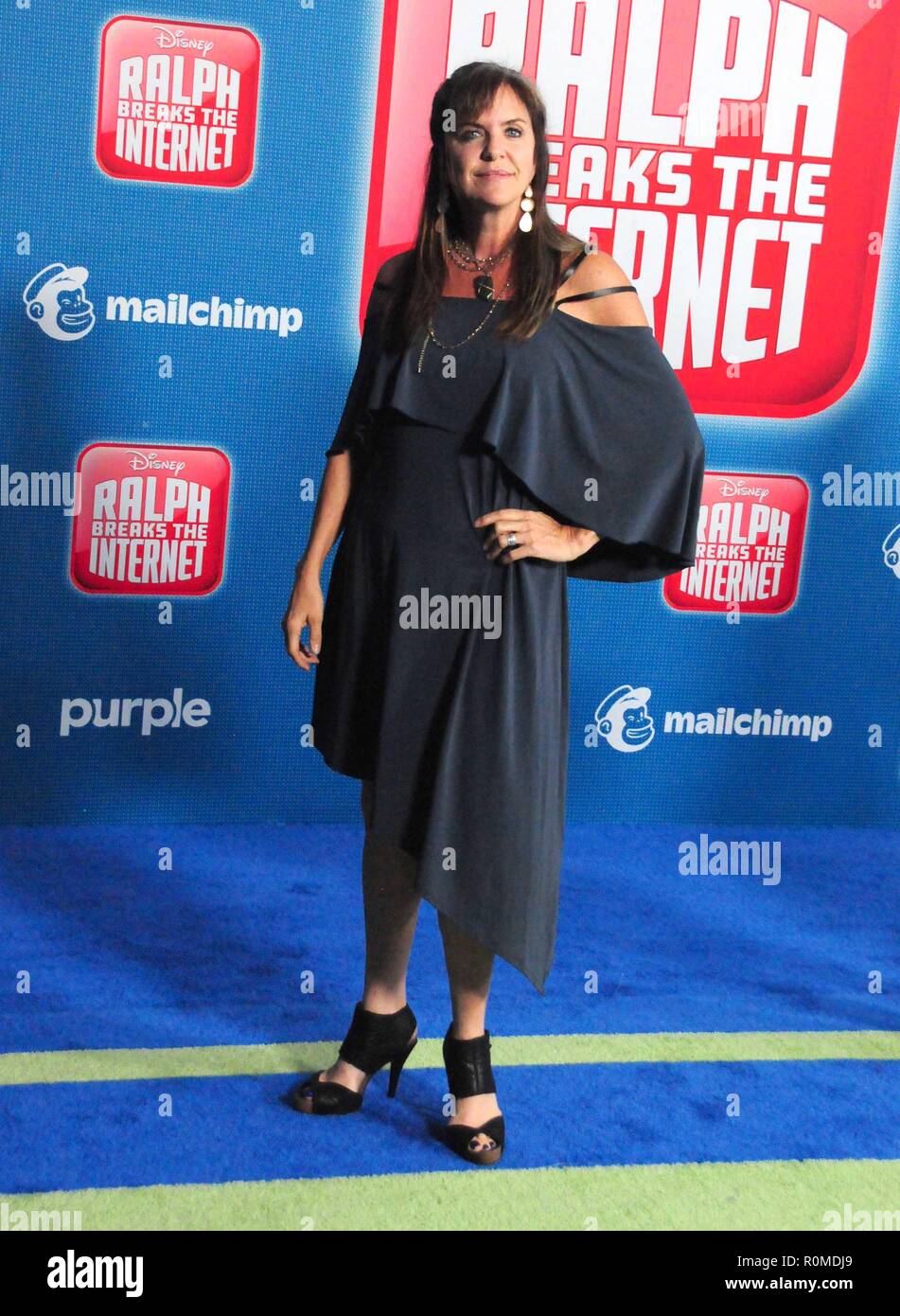 Jennifer hale hi-res stock photography and images - Alamy