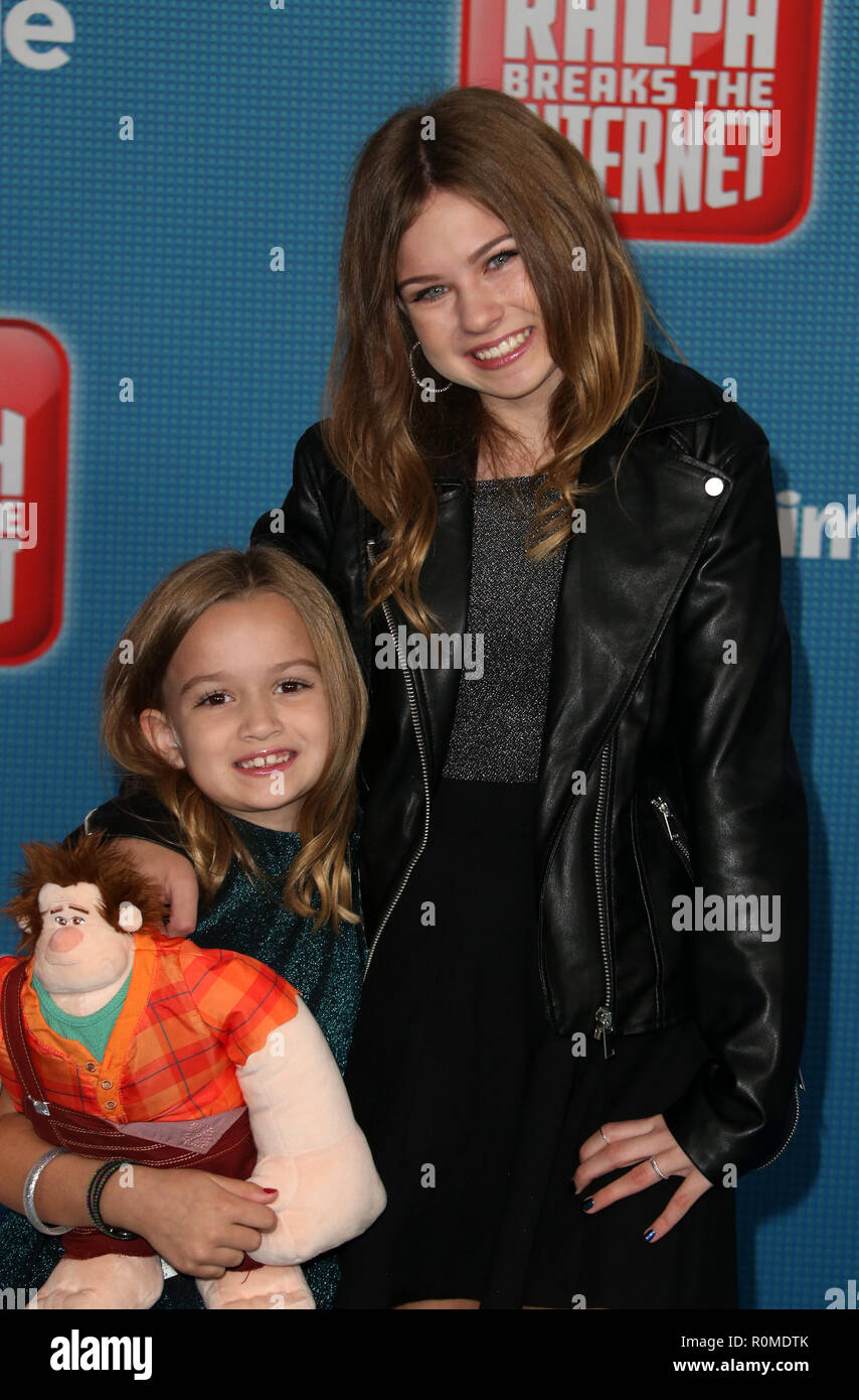 Hollywood, Ca. 5th Nov, 2018. Chloe Clem, Guest, at Premiere Of Disney ...