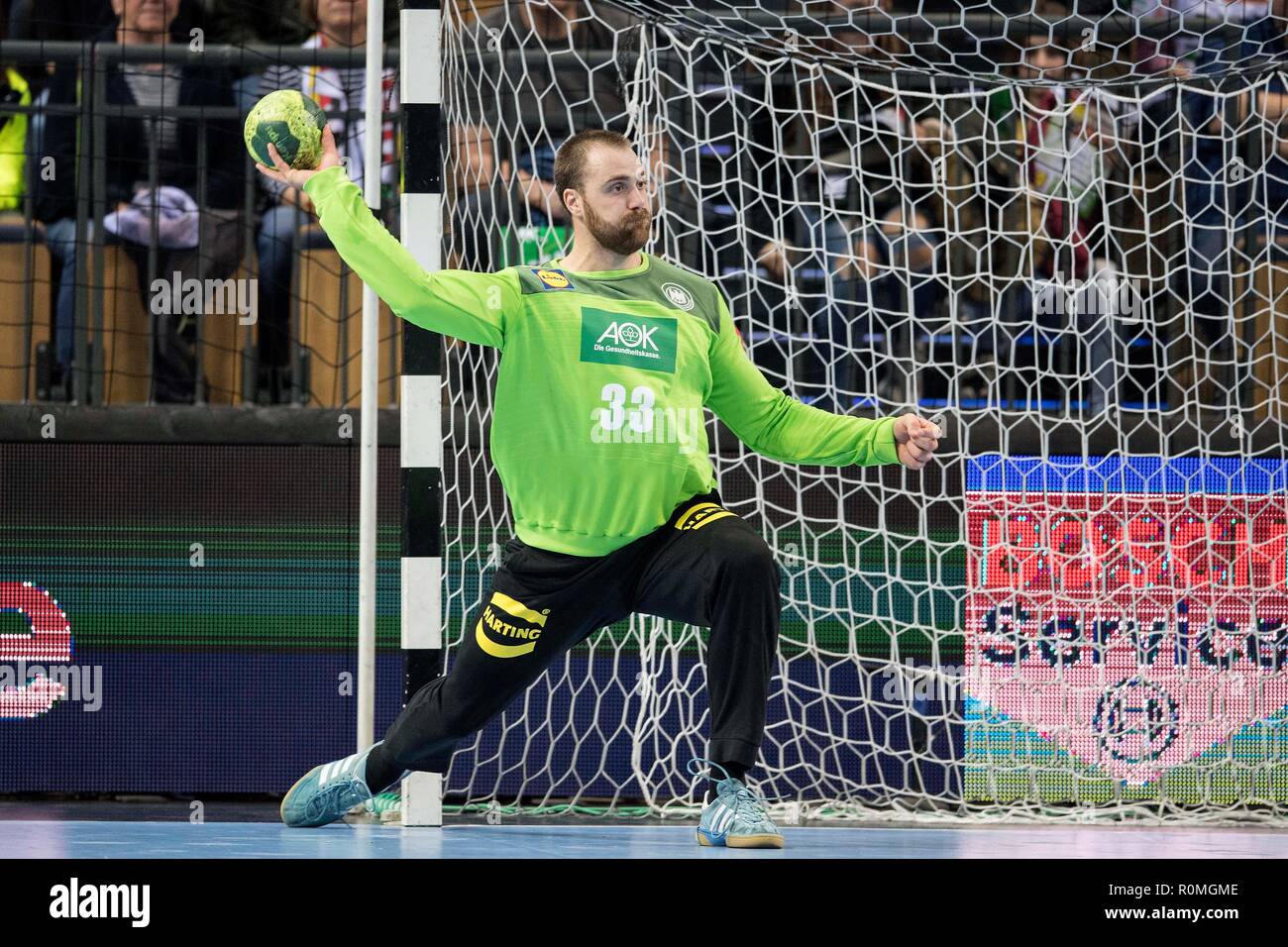 Wetzlar, Deutschland. 24th Oct, 2018. goalkeeper Andreas WOLFF (GER ...