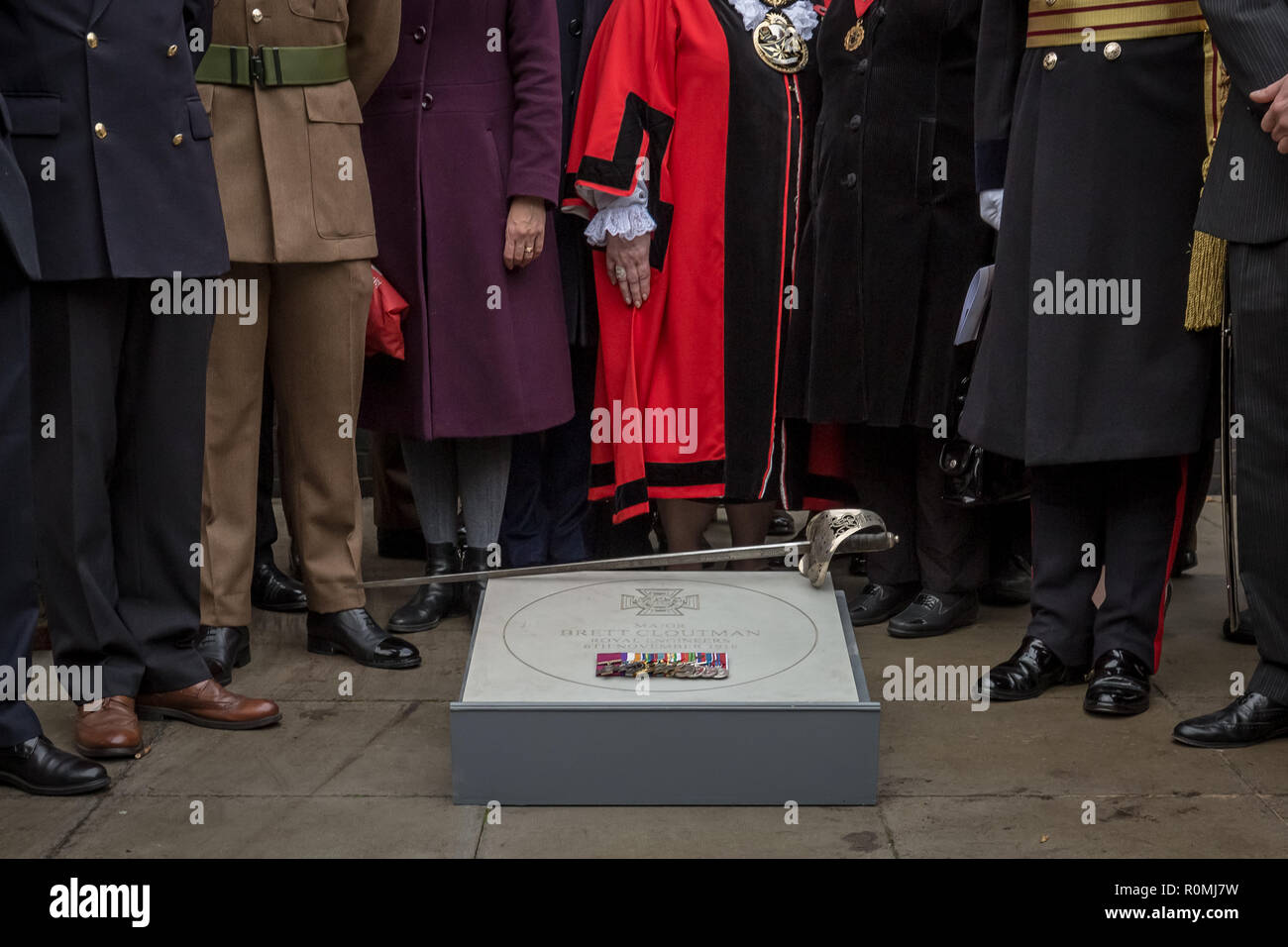 Lieutenant colonel guy stone hi-res stock photography and images - Alamy