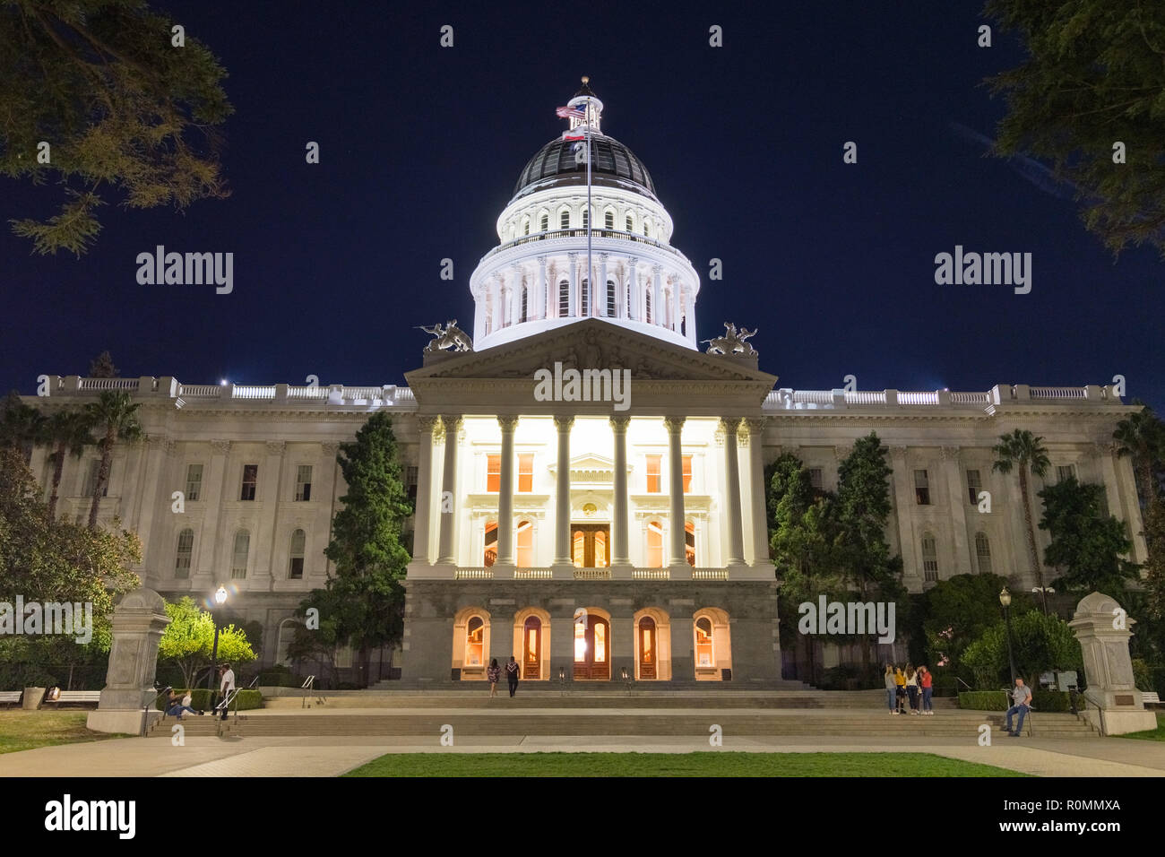Sacramento state capitol building hi-res stock photography and images ...