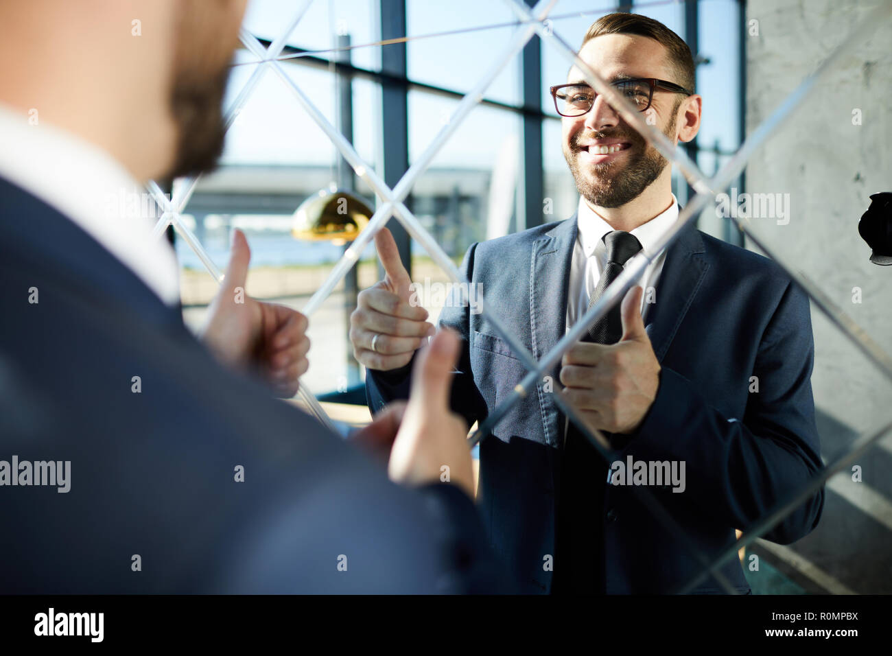 Thumbs up mirror hi-res stock photography and images - Alamy