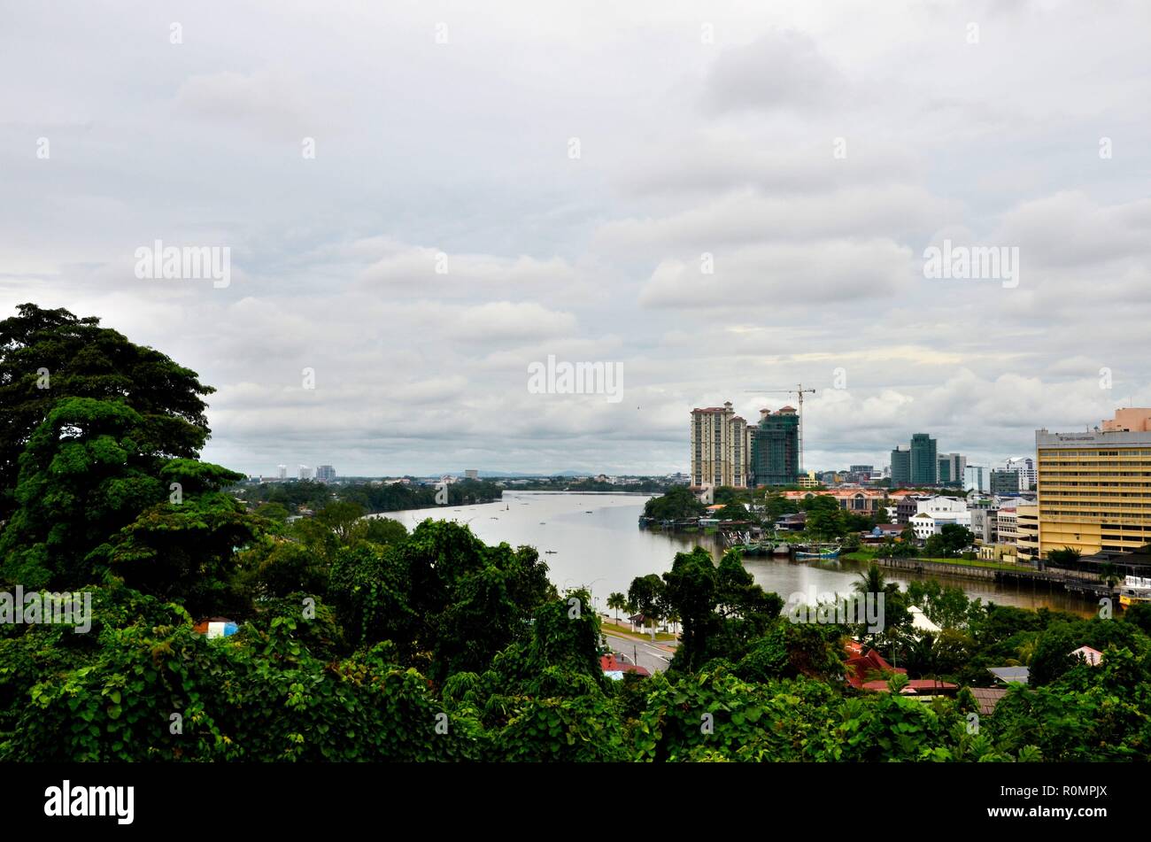 Kuching skyline hi-res stock photography and images - Alamy