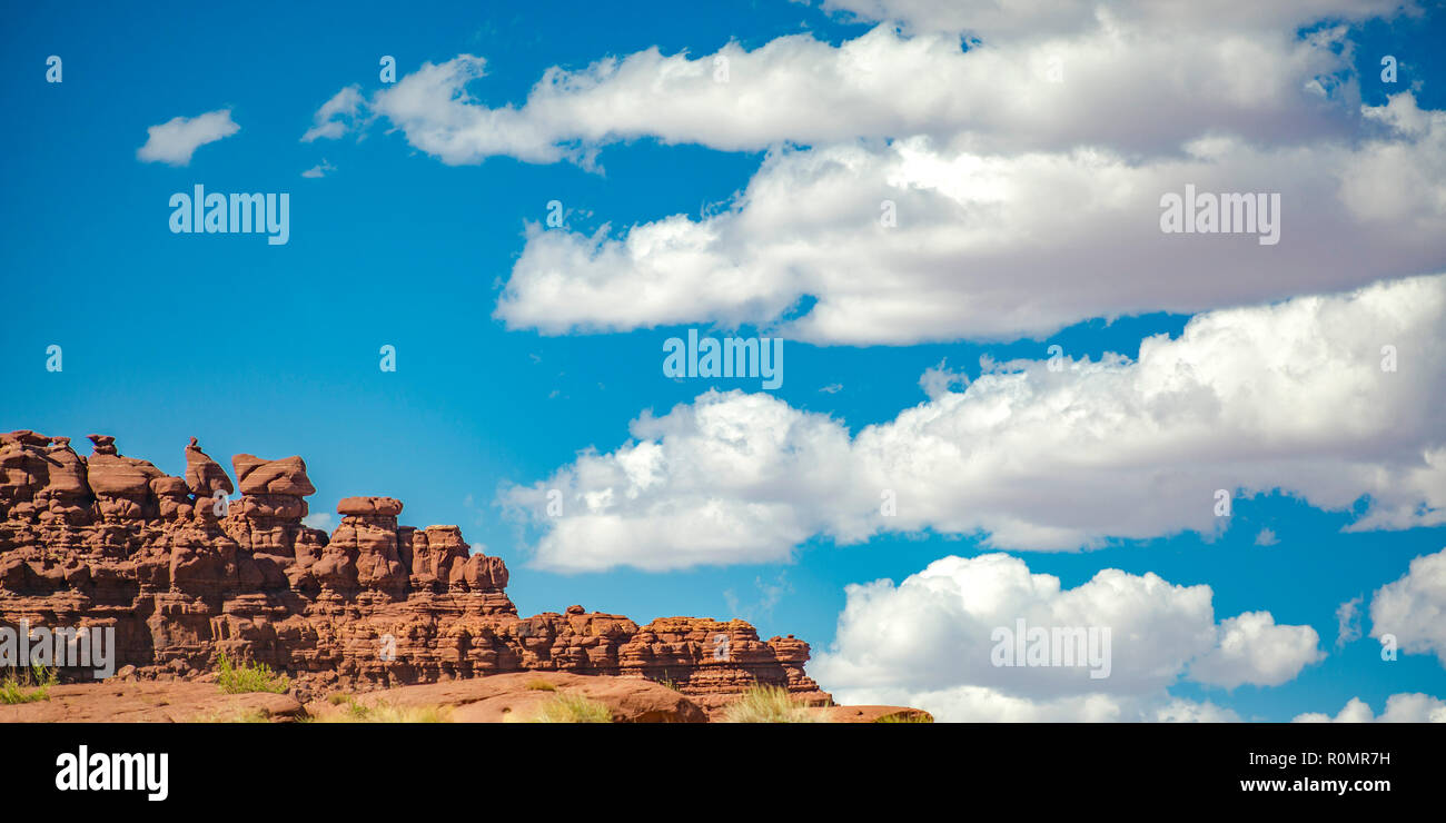 Cloud formations red white and blue hi-res stock photography and images ...