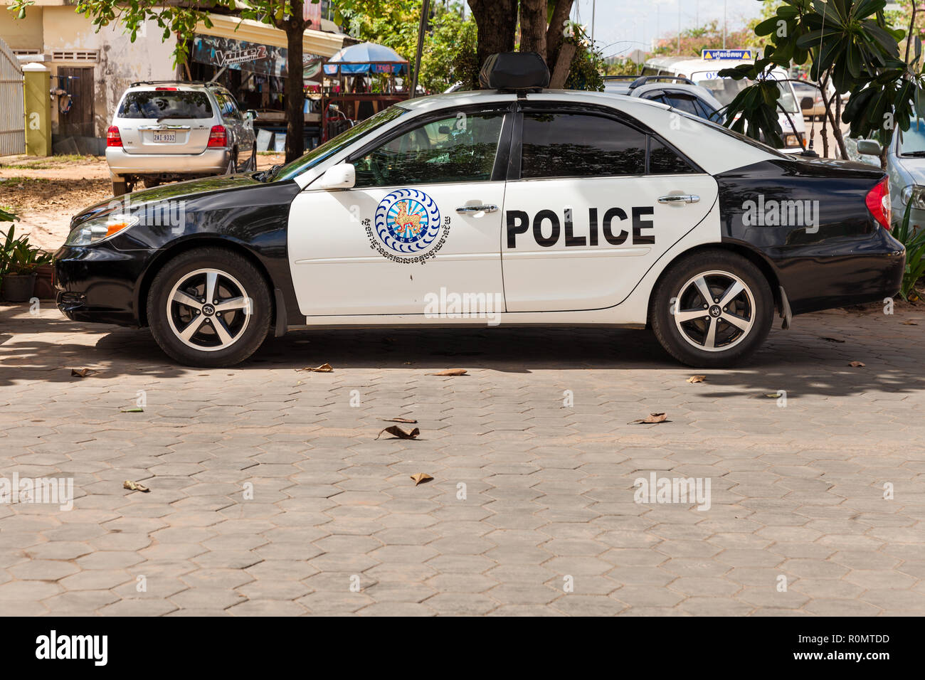 Dark Street Police Car High Resolution Stock Photography and Images - Alamy