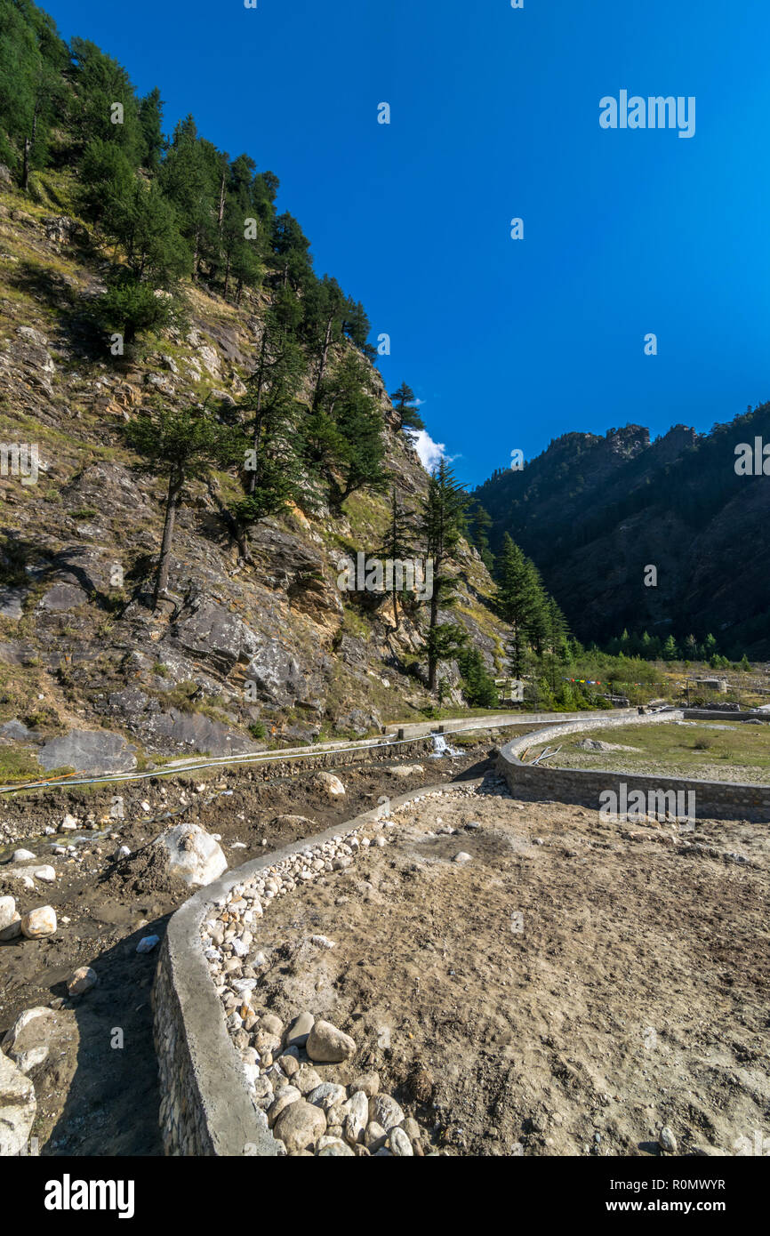 Bagori Village in Harshil Valley in Uttrakhand, India Stock Photo - Alamy