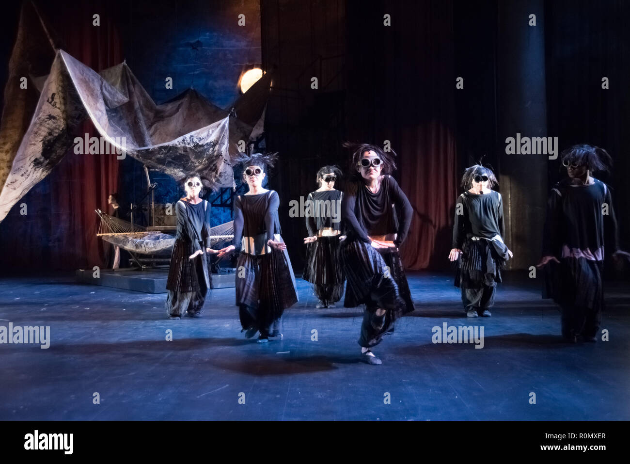 Odeon Theater Wien, Produktion 'Am Abend der Avantgarde', 2016, nach ...