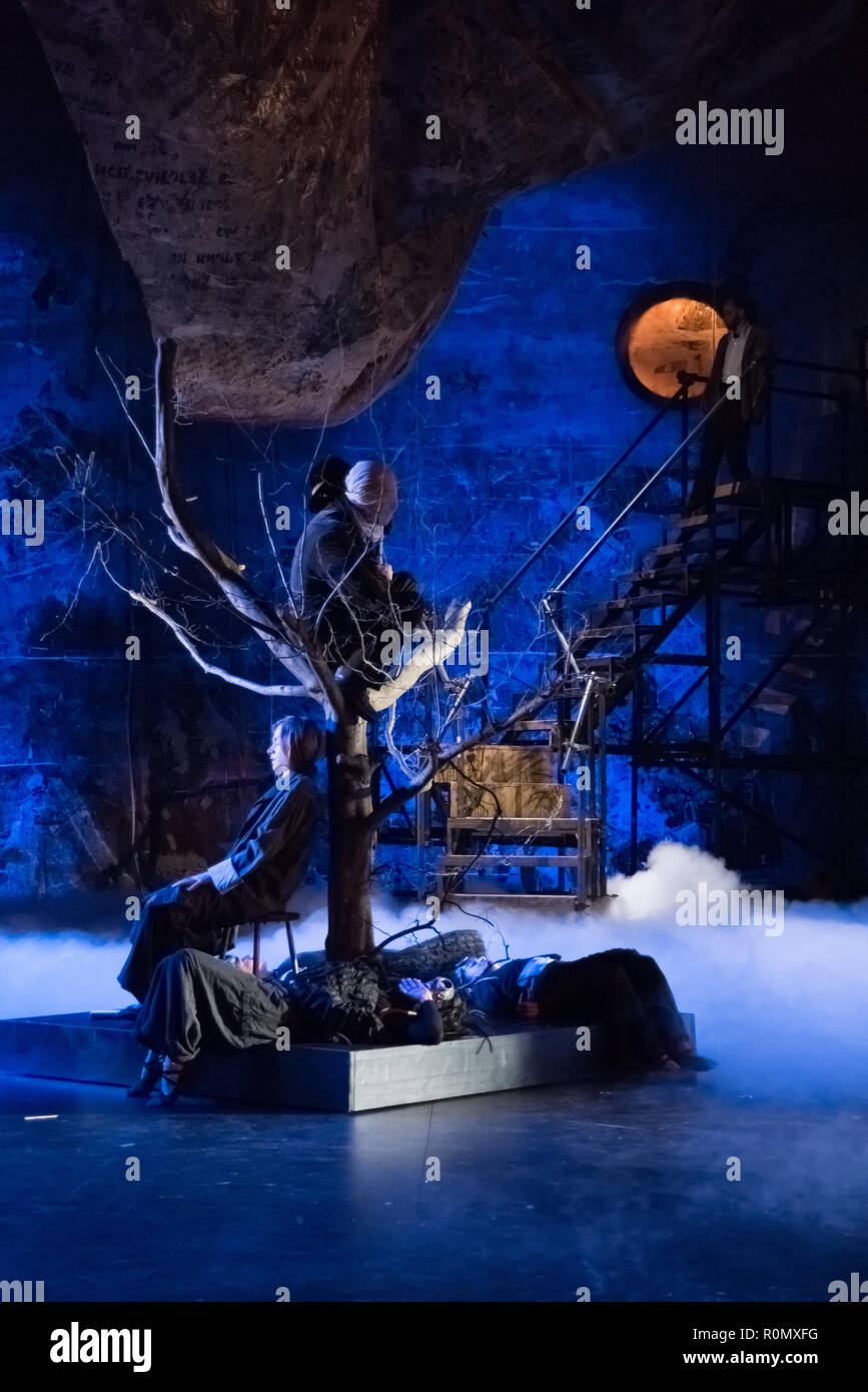 Anna achmatowa hi-res stock photography and images - Alamy