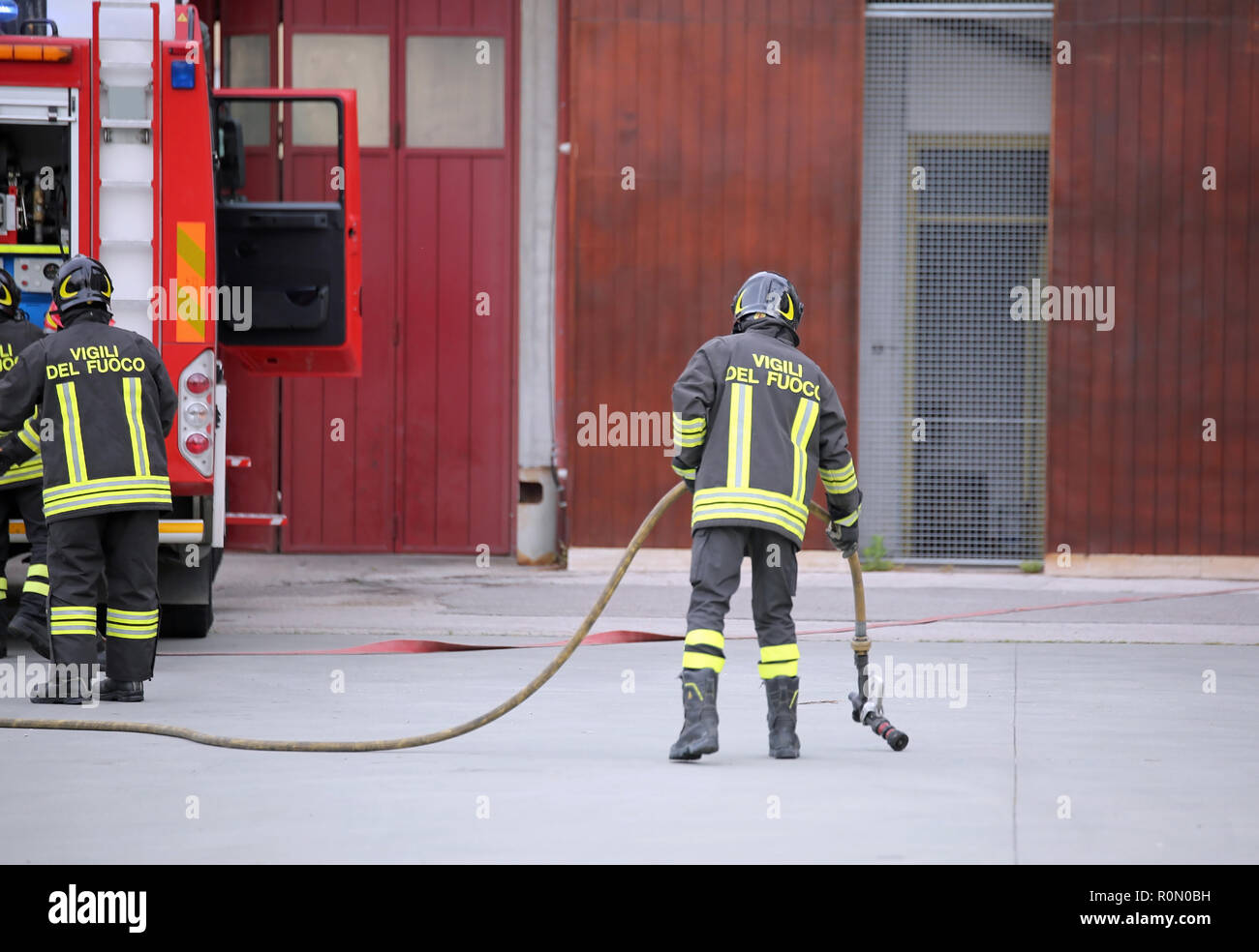 Vigili del fuoco firefighter firefighters fighter fireman firemen hi ...