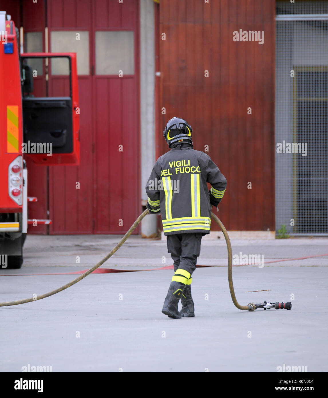 Vigili del fuoco hi-res stock photography and images - Alamy
