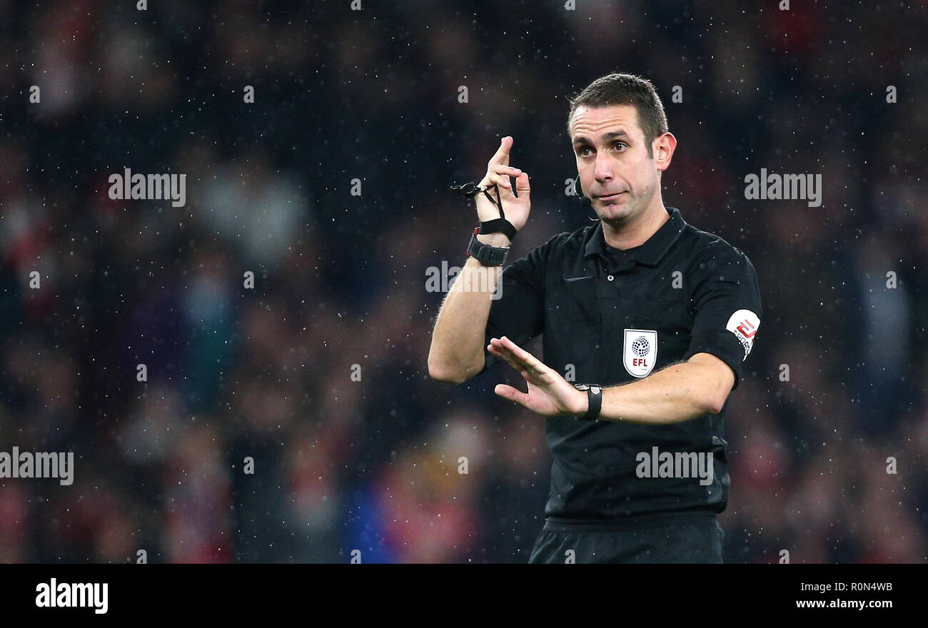 Referee David Coote Stock Photo - Alamy