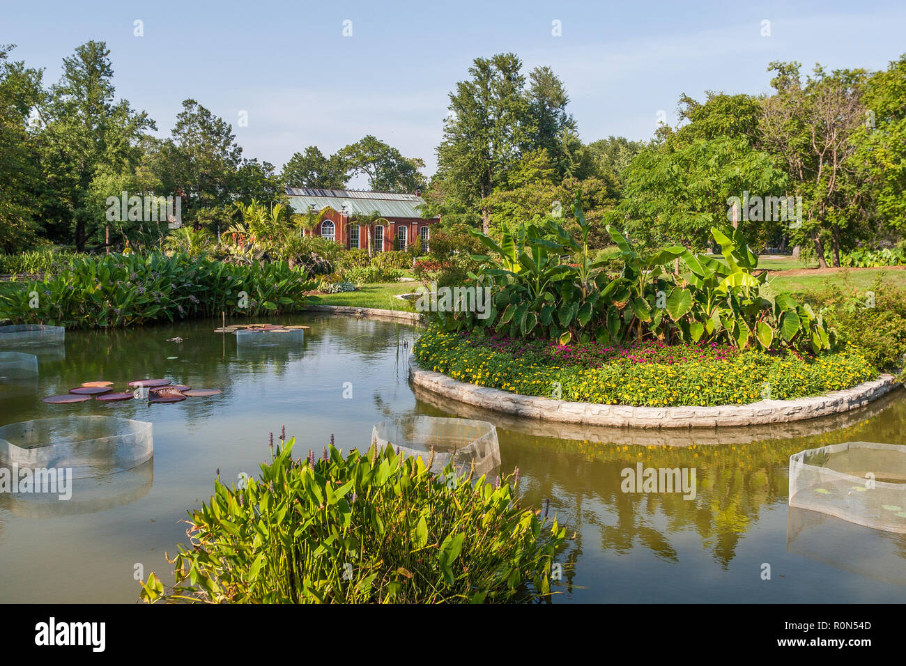 Landscape of Tower Grove Park Stock Photo - Alamy