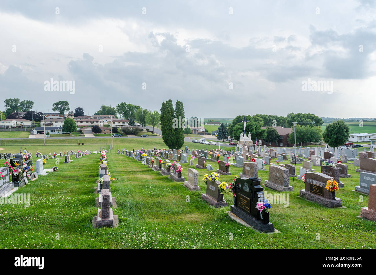 Roadside cemetery old cemetery hi-res stock photography and images - Alamy
