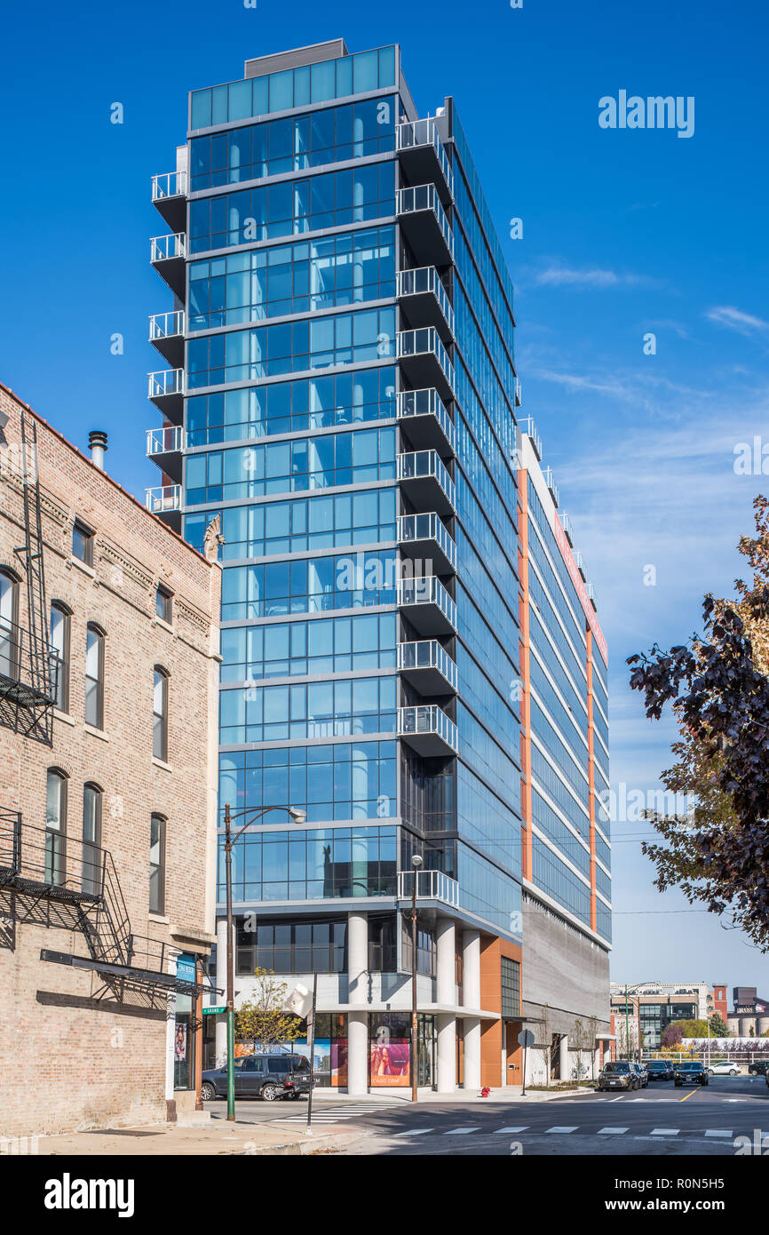 Tall housing hi-res stock photography and images - Alamy