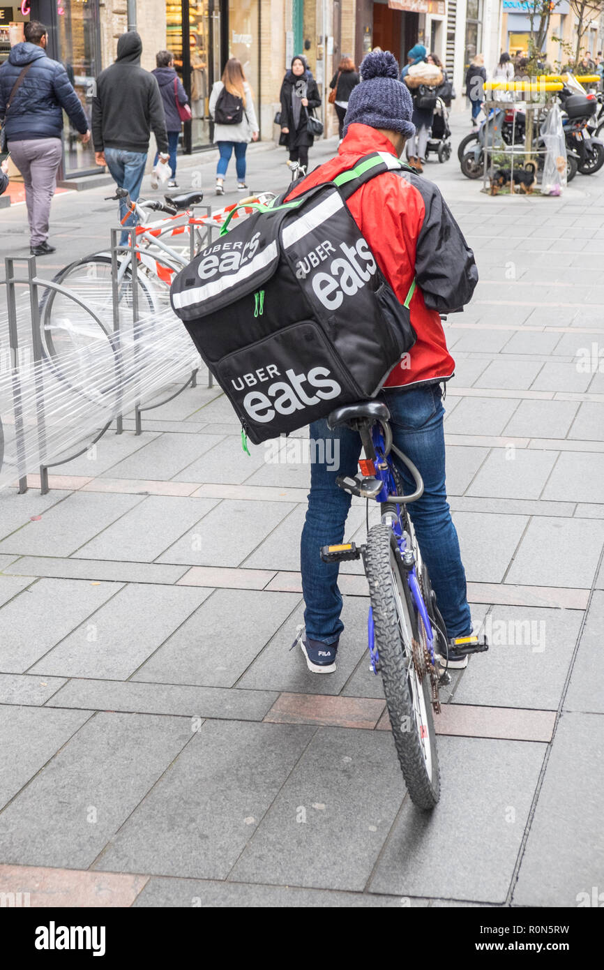 Uber eats france hi-res stock photography and images - Alamy