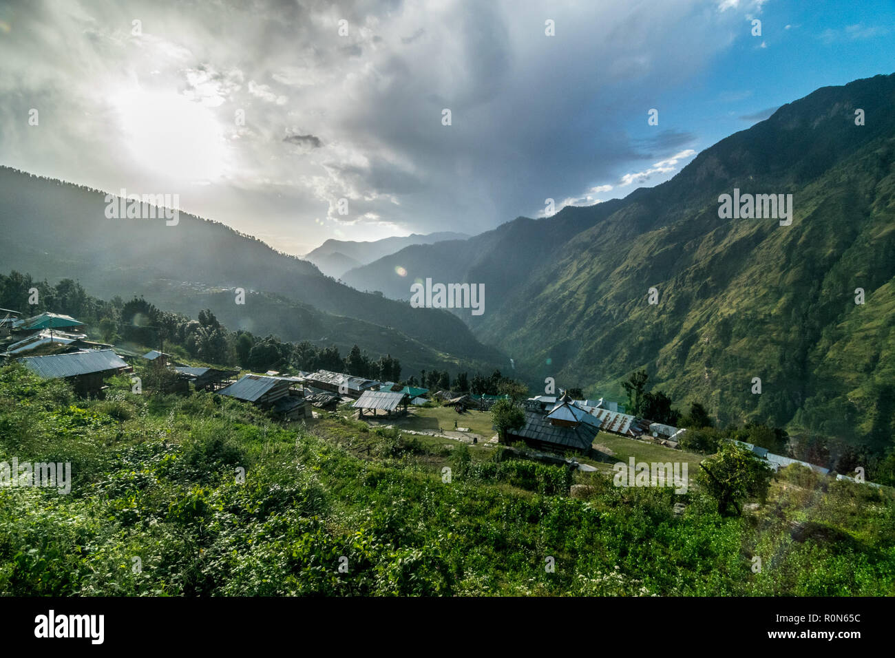 A Traditional Himalayan Wooden Houses in Sankri Range, Uttrakhand ...