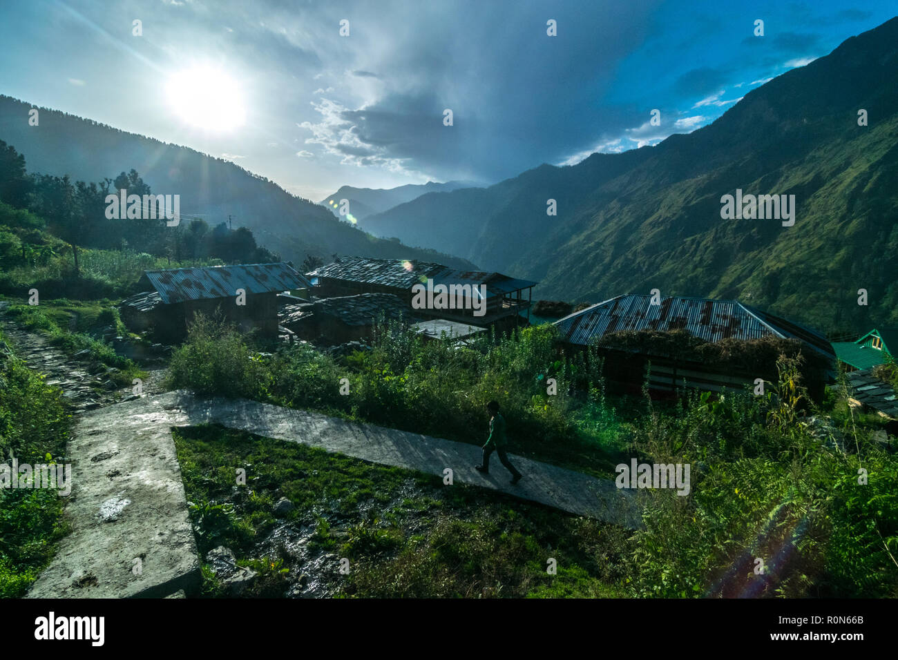 A Traditional Wooden House in Sankri Range, Uttrakhand, India Stock ...