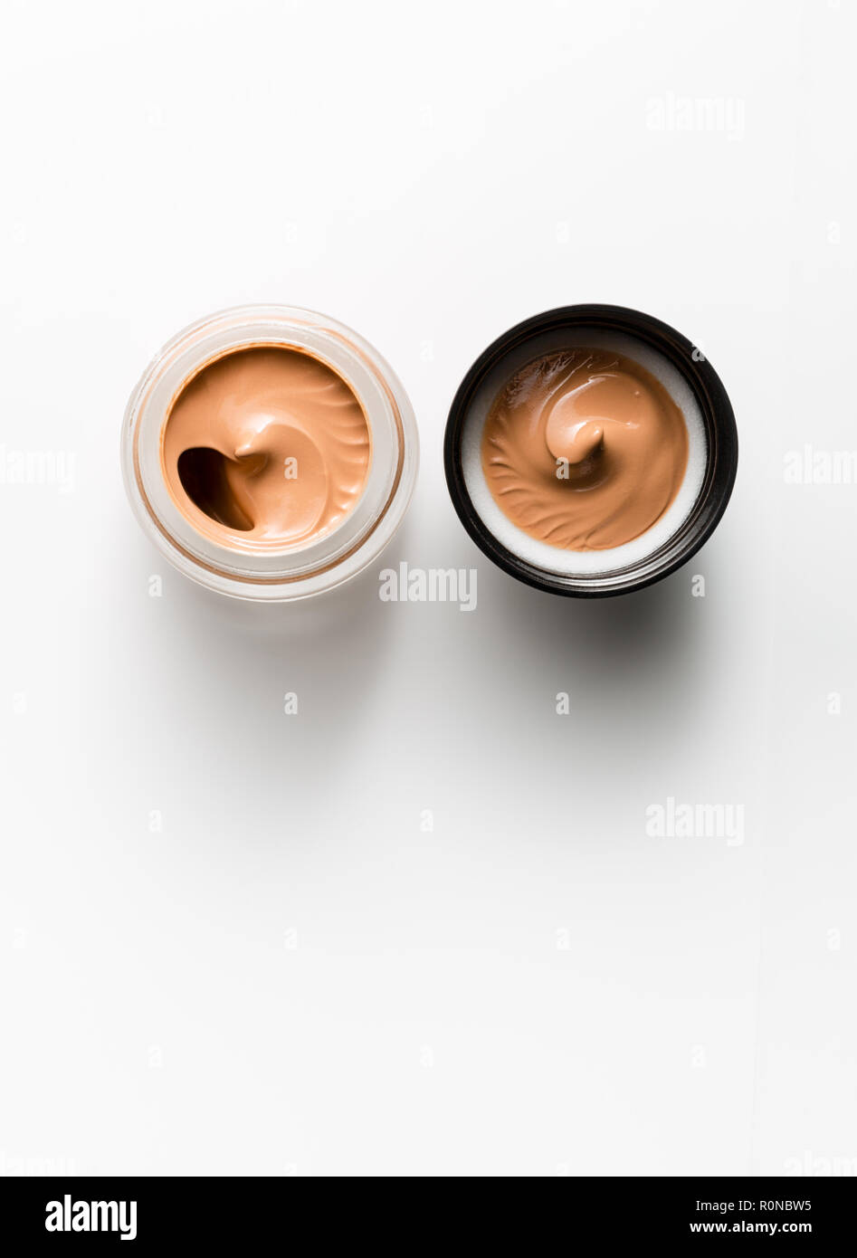 Tonal peach hi-res stock photography and images - Alamy