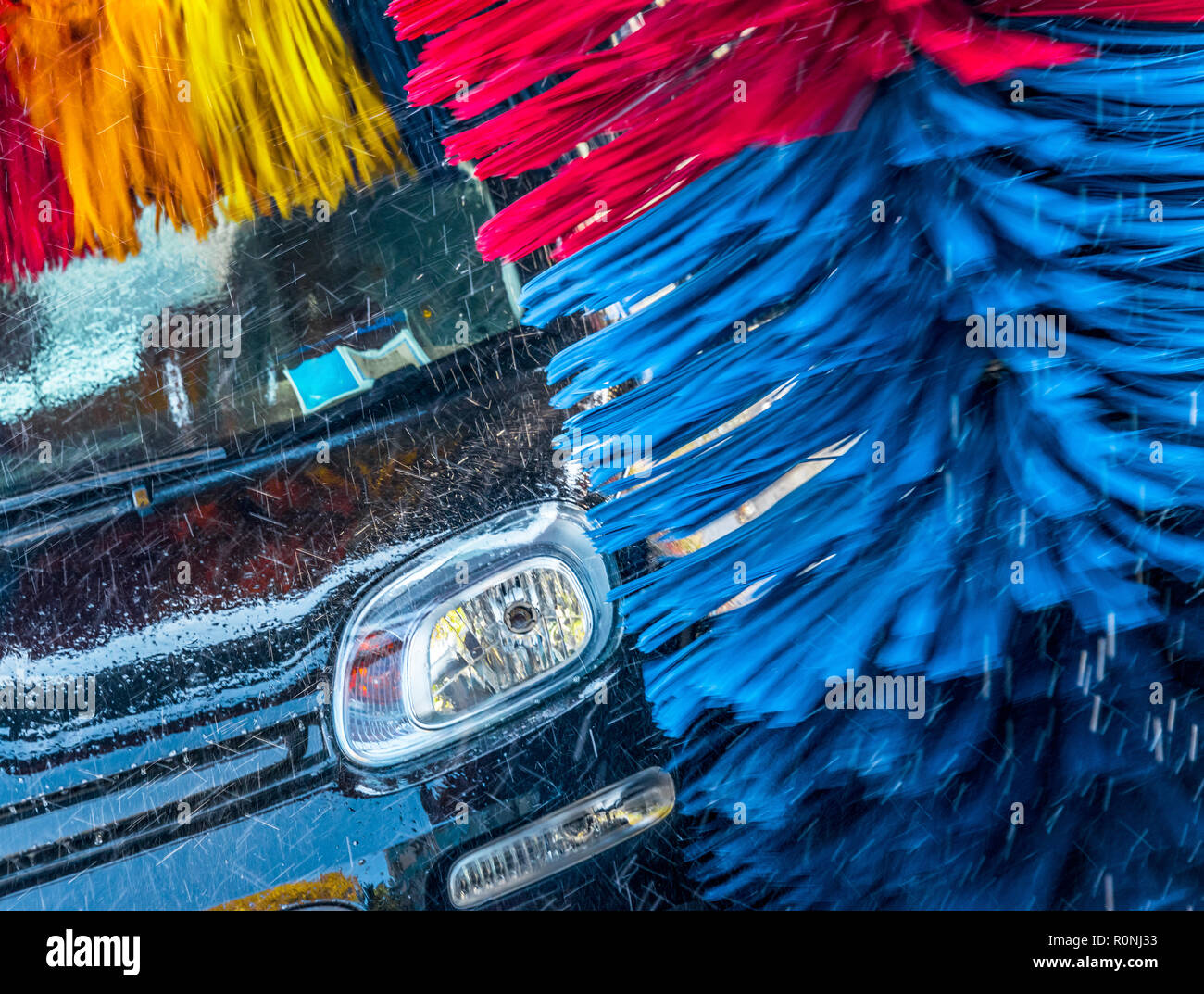 Car going through an automated car wash machine Stock Photo - Alamy